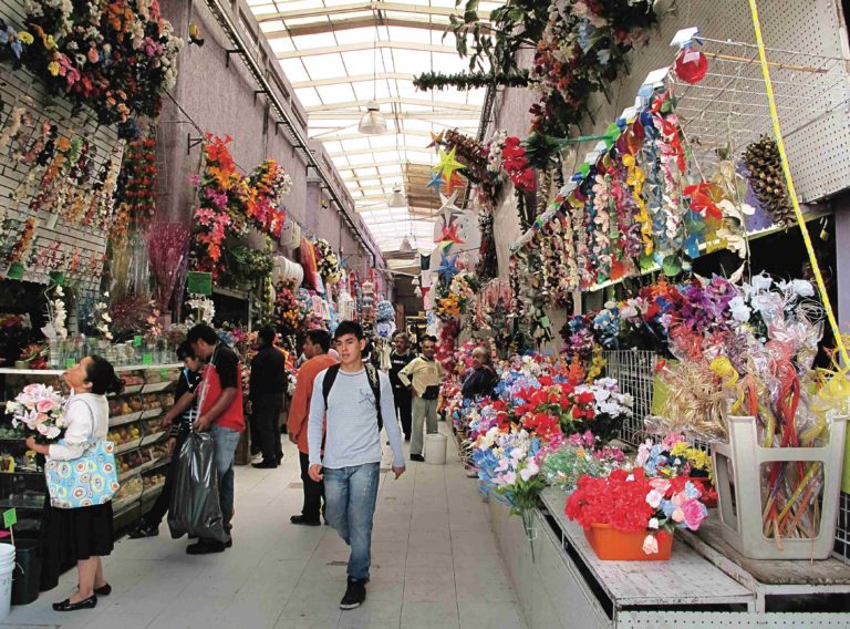 Visita el Mercado de La Merced - Escapadas por México Desconocido